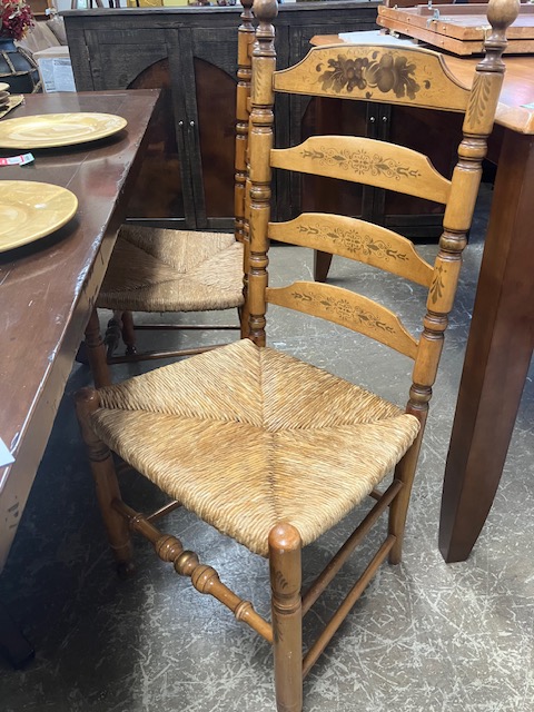Set of 5 Hitchcock Dining or Kitchen Chairs 66000- $299.25 for set ...